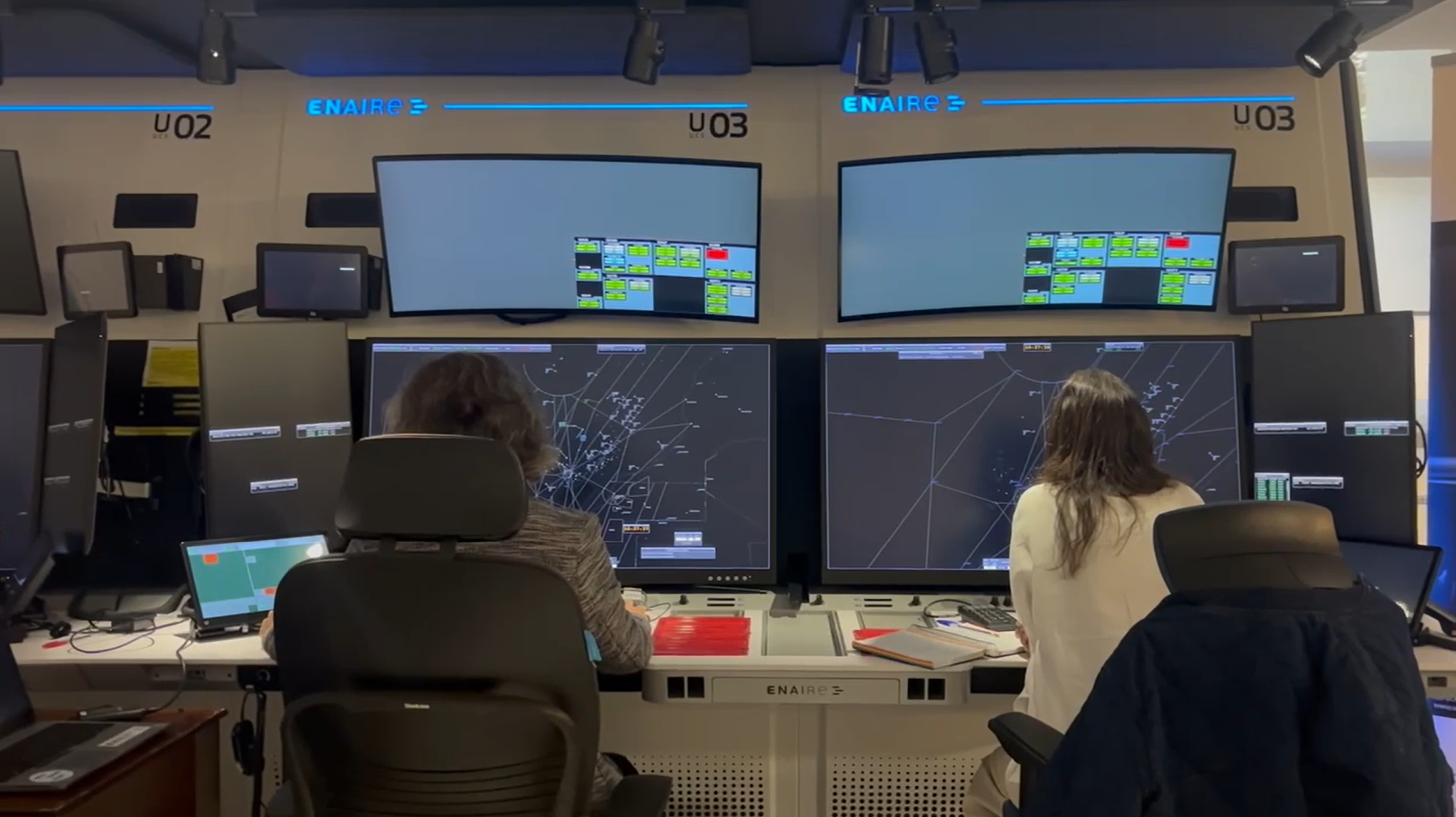 Startical achieves first-ever VHF voice communication between pilot and air traffic controller ...